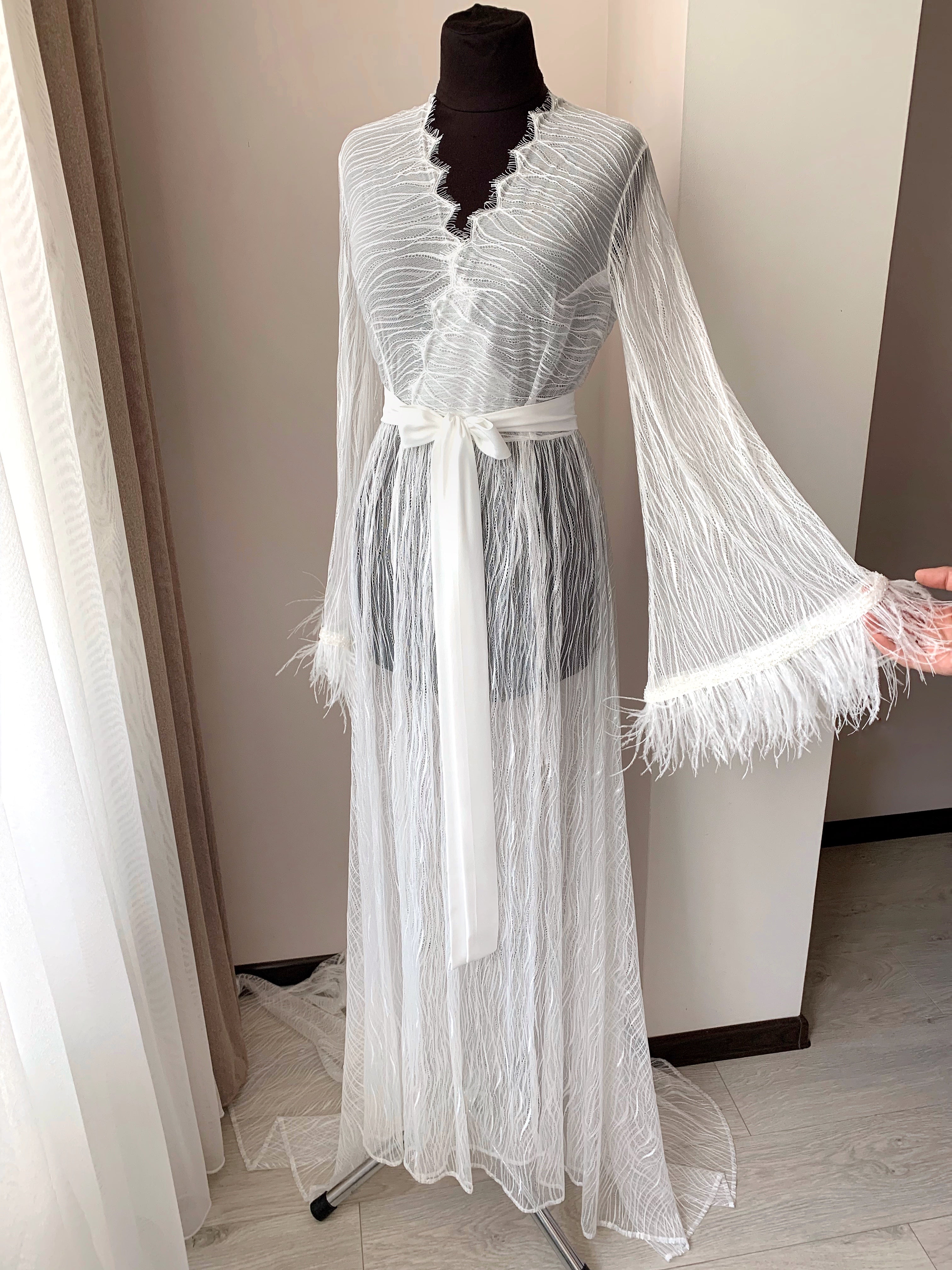 Long lace robe with train and feathers | Bella Donna Handmade ️